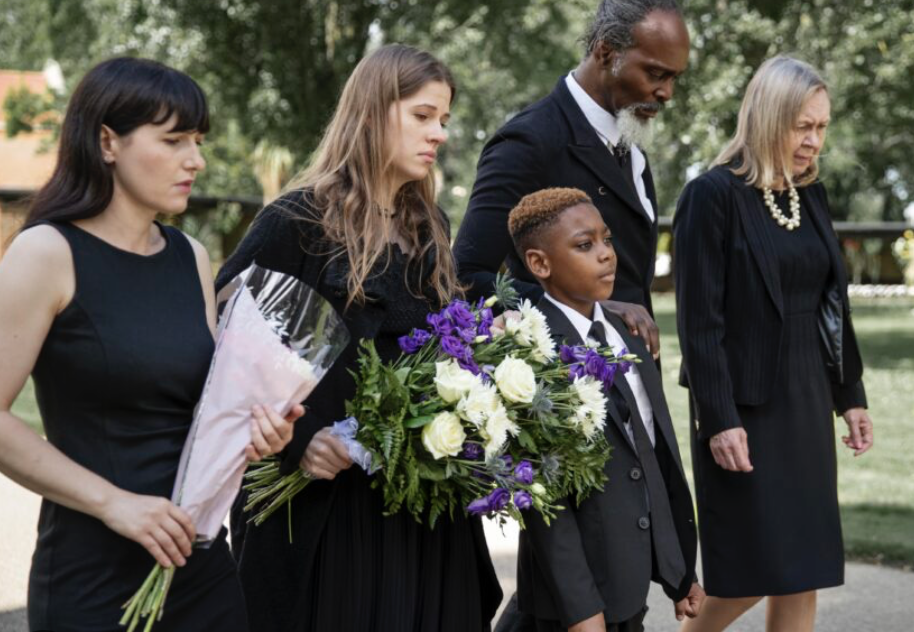 Choosing Appropriate Funeral Clothing for Respect and Comfort ...